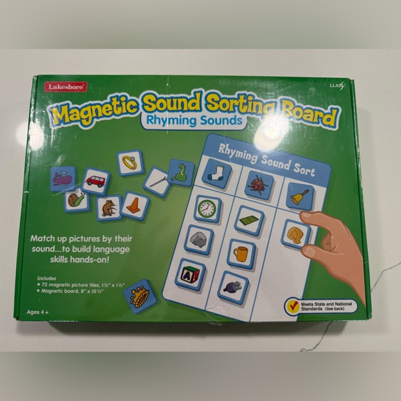 Lakeshore | Games | Lakeshore Magnetic Sound Sorting Board Rhyming ...